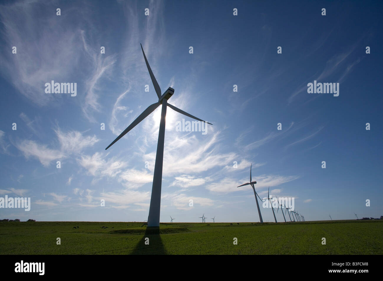 Wind power energy -Fotos und -Bildmaterial in hoher Auflösung – Alamy