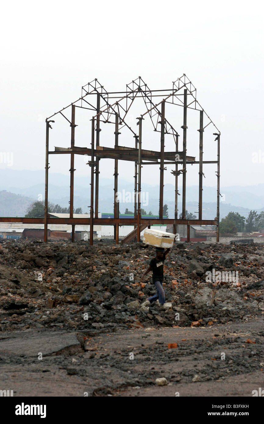 Die Nachwirkungen der Nyiragongo Vulkan Eruption in der Stadt Goma ...