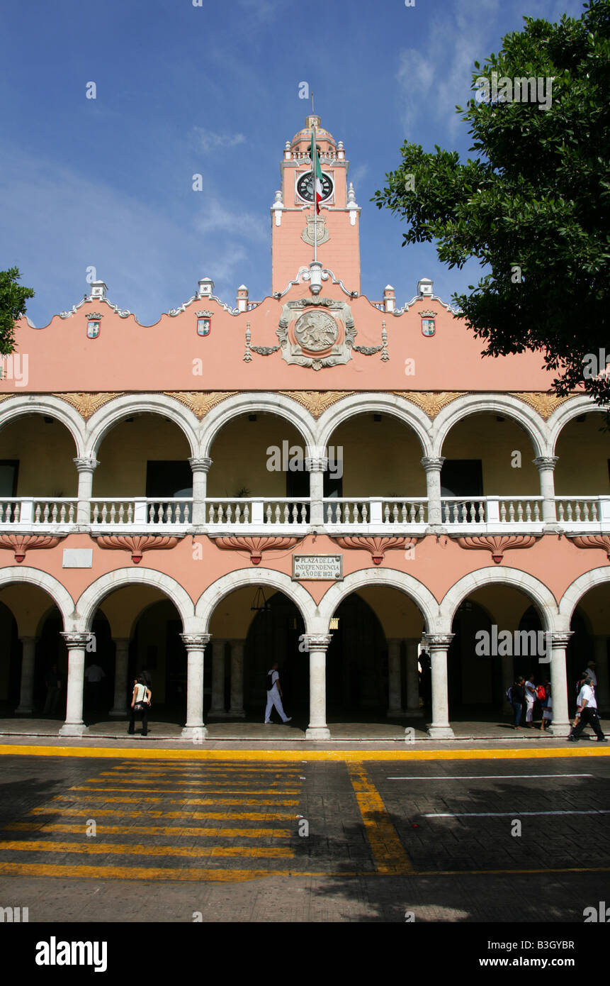 Merida mexico and palace -Fotos und -Bildmaterial in hoher Auflösung ...