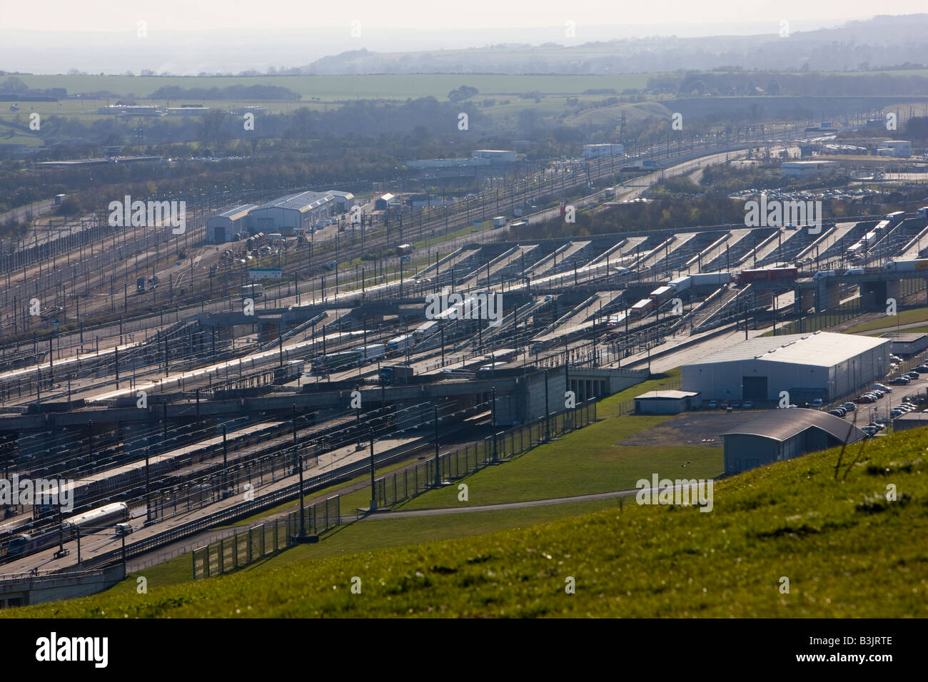 Channel Tunnel Terminal Folkestone Kent Stockfotos und -bilder Kaufen ...