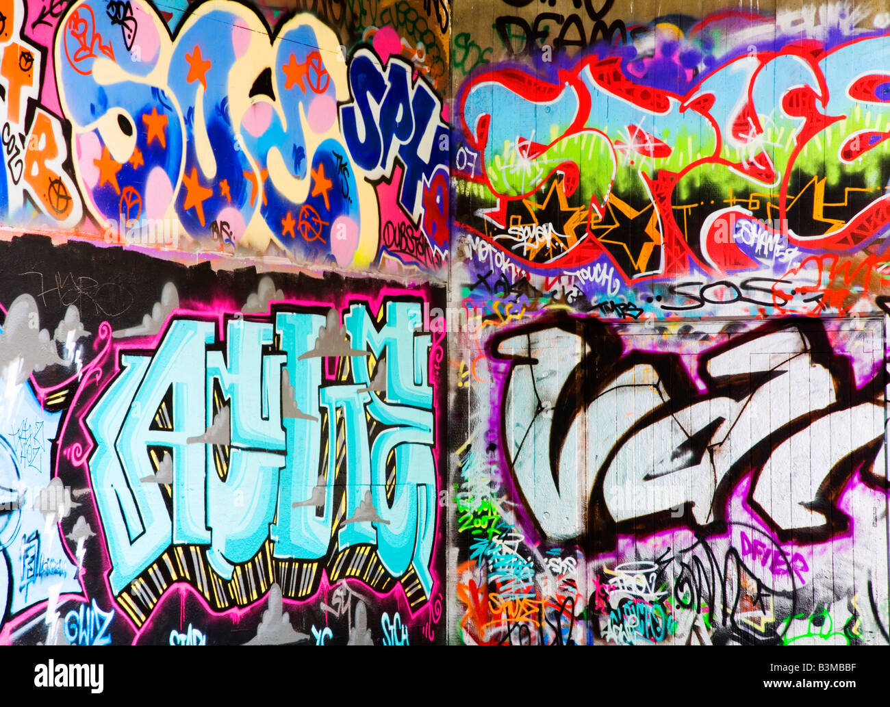Graffiti Tags Stockfotos & Graffiti Tags Bilder - Alamy