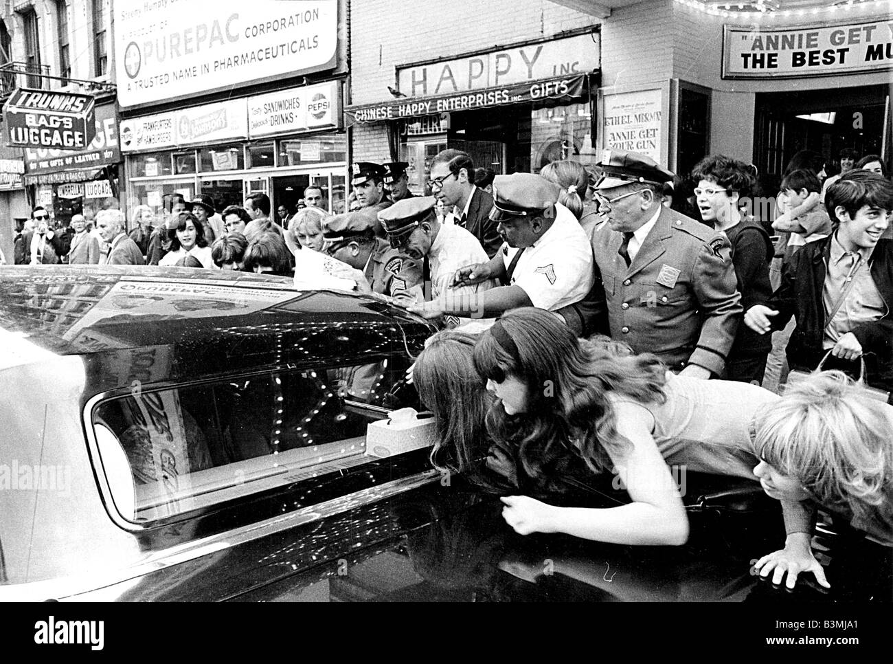 Beatles Fans Stockfotos und -bilder Kaufen - Alamy