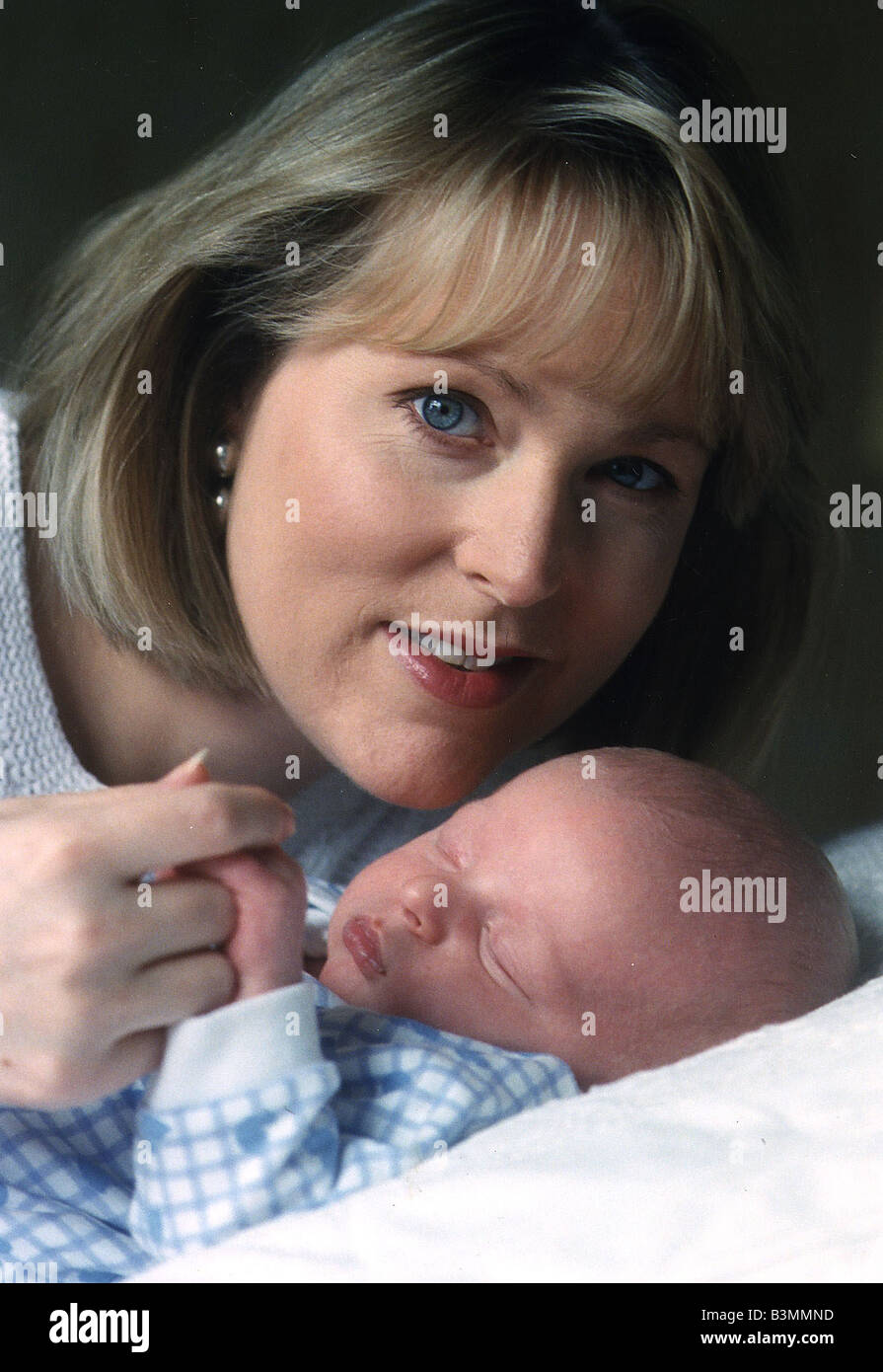 Kathryn Holloway TV-Moderatorin des UK lebt mit Sohn Sam James Holloway ...