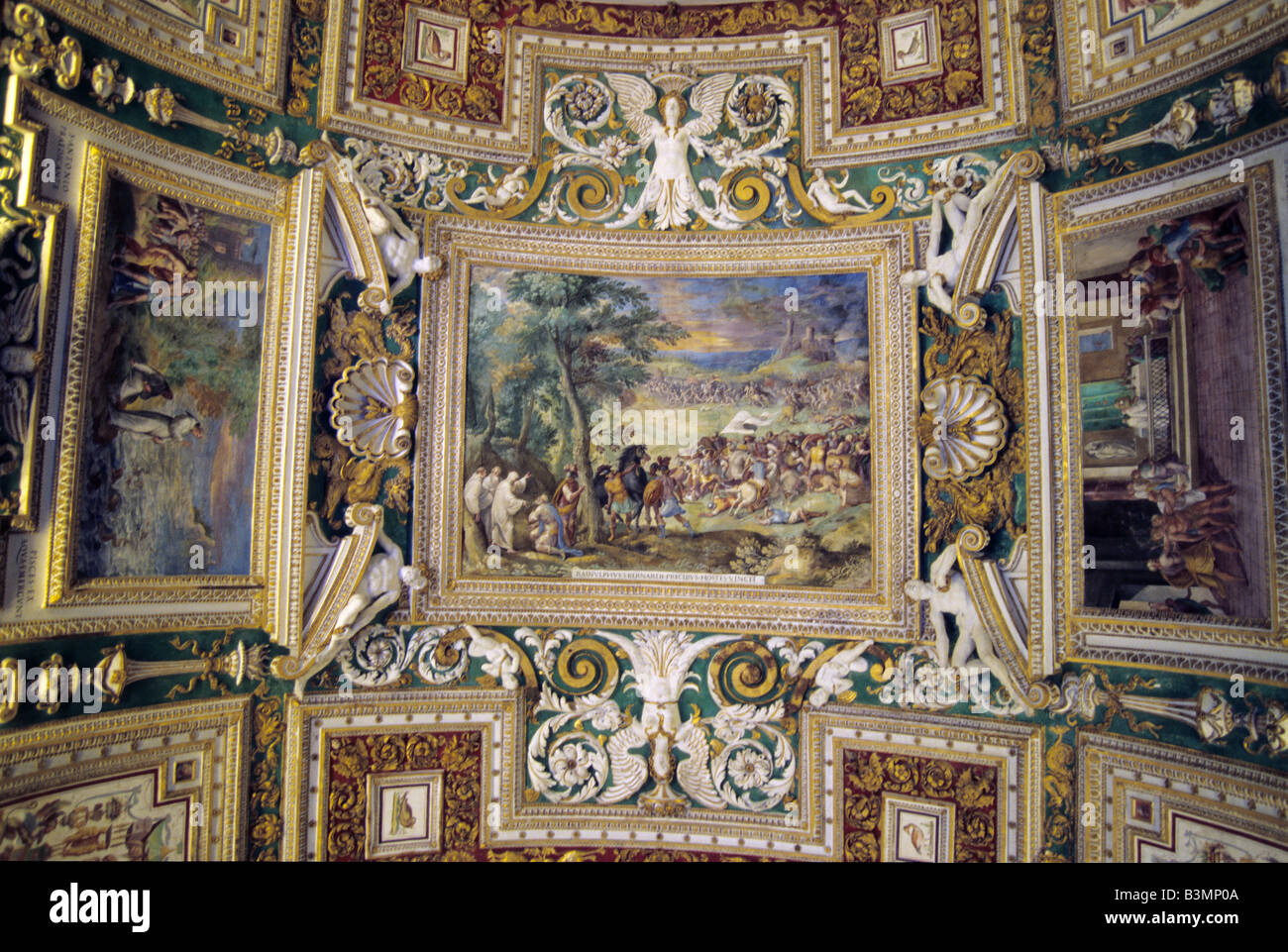 Deckenfresko michelangelo -Fotos und -Bildmaterial in hoher Auflösung – Alamy