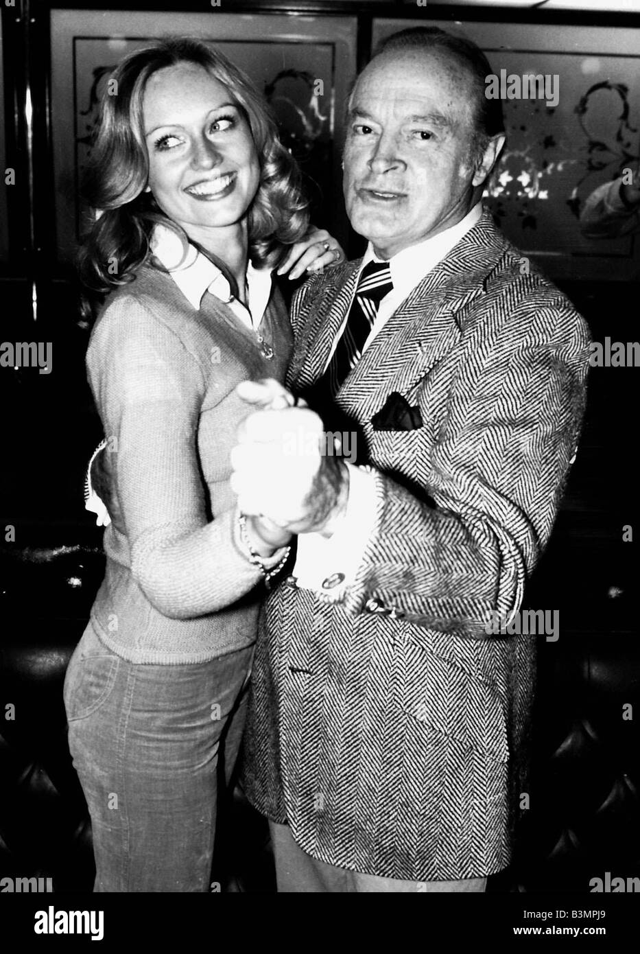 Komiker Bob Hope mit Miss-World-mirrorpix Stockfotografie - Alamy