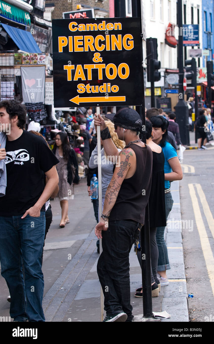 Piercing studio camden town london -Fotos und -Bildmaterial in hoher ...