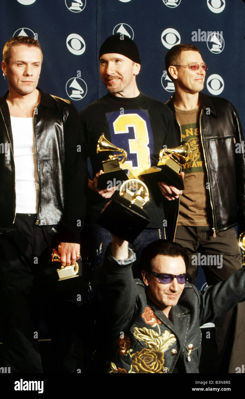 Grammy awards 2001 -Fotos und -Bildmaterial in hoher Auflösung – Alamy