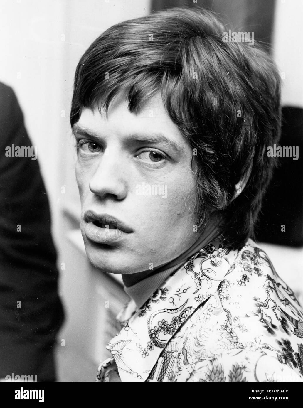 ROLLING STONES: Mick Jagger im Januar 1967 Stockfotografie - Alamy