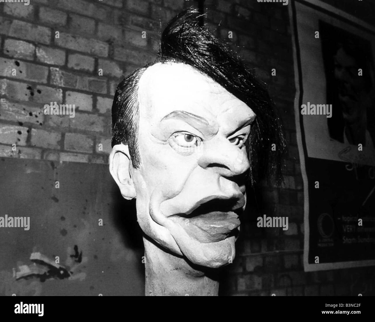 Spitting Image TV-Programm Juni 1984 David Owen Spitting Image Puppe ...