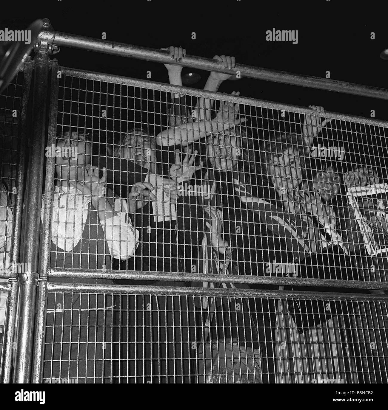 The beatles band beatlemania 1963 -Fotos und -Bildmaterial in hoher ...