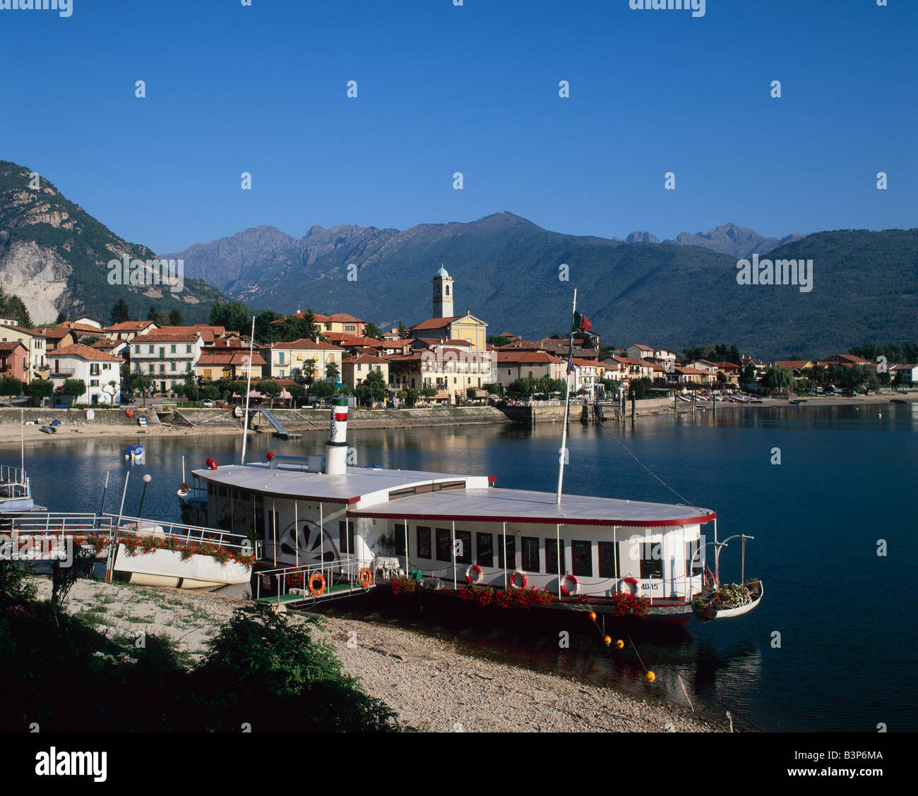 Feriolo Waterfront, Baveno, Lago Maggiore, Piemont, Italien ...