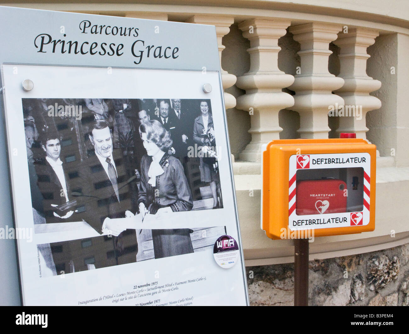 Herz defibrillator maschine -Fotos und -Bildmaterial in hoher Auflösung ...
