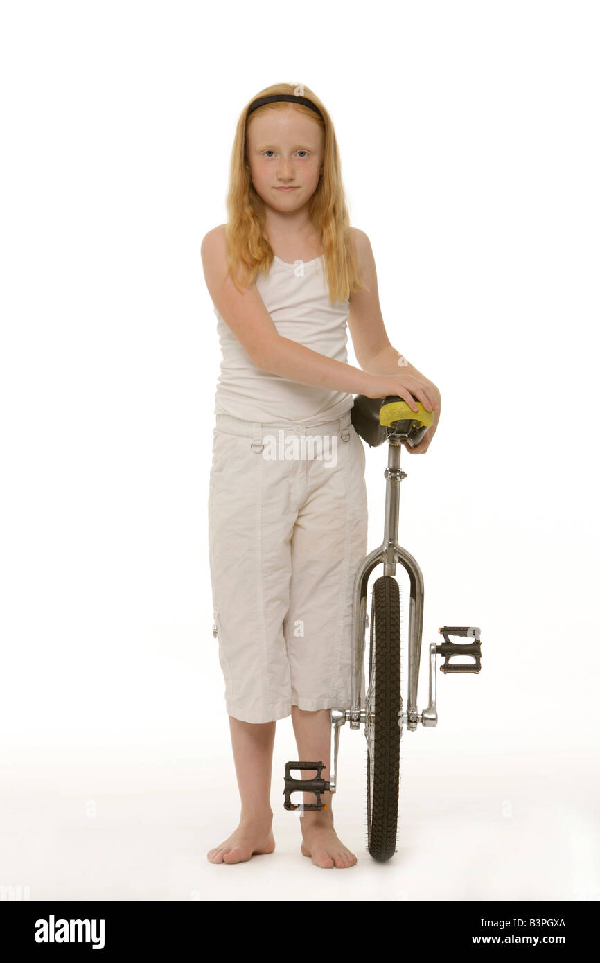 Rothaarige 8 jährige mädchen -Fotos und -Bildmaterial in hoher Auflösung – Alamy