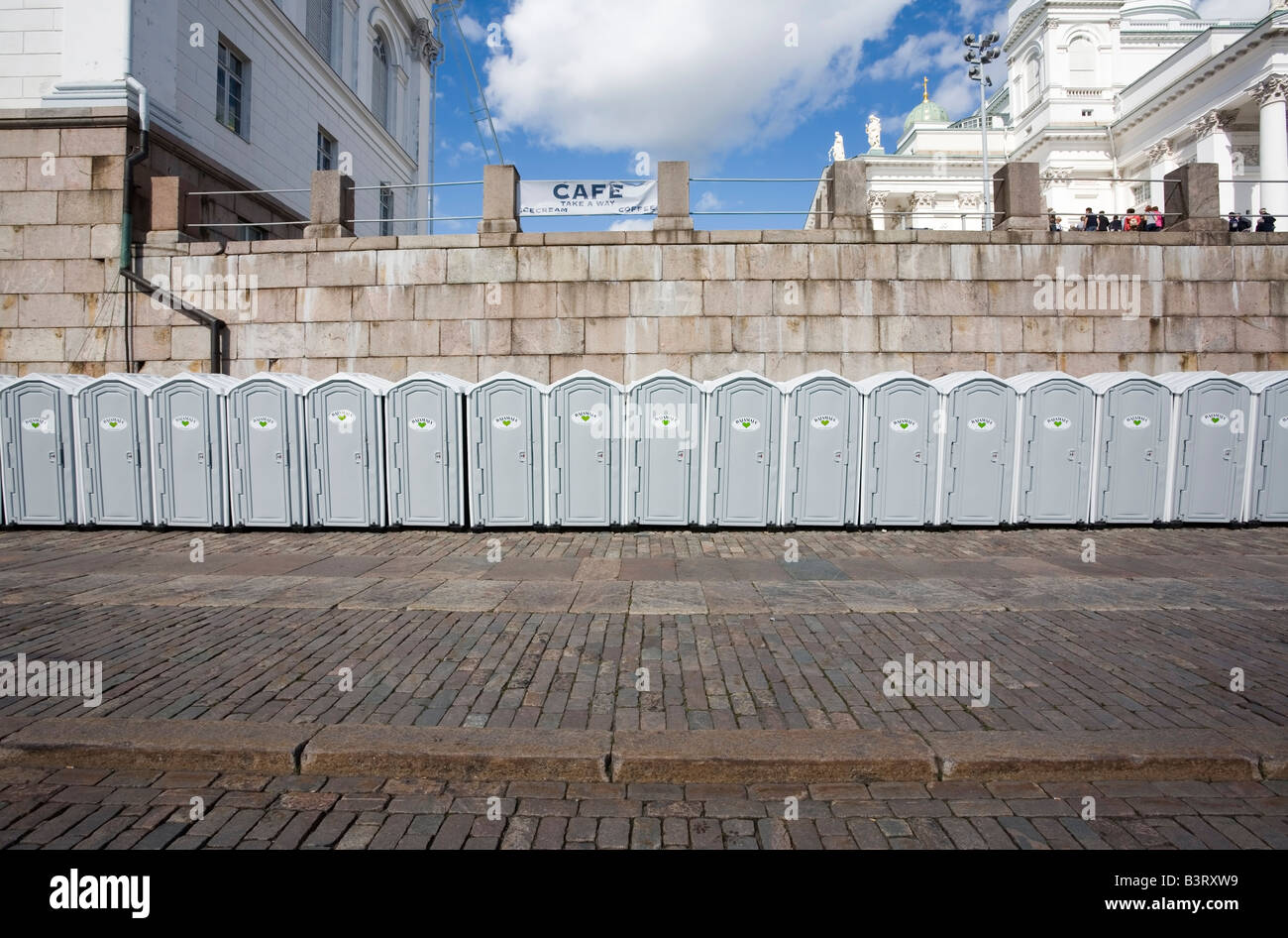 Tourism travel toilet toilets -Fotos und -Bildmaterial in hoher ...