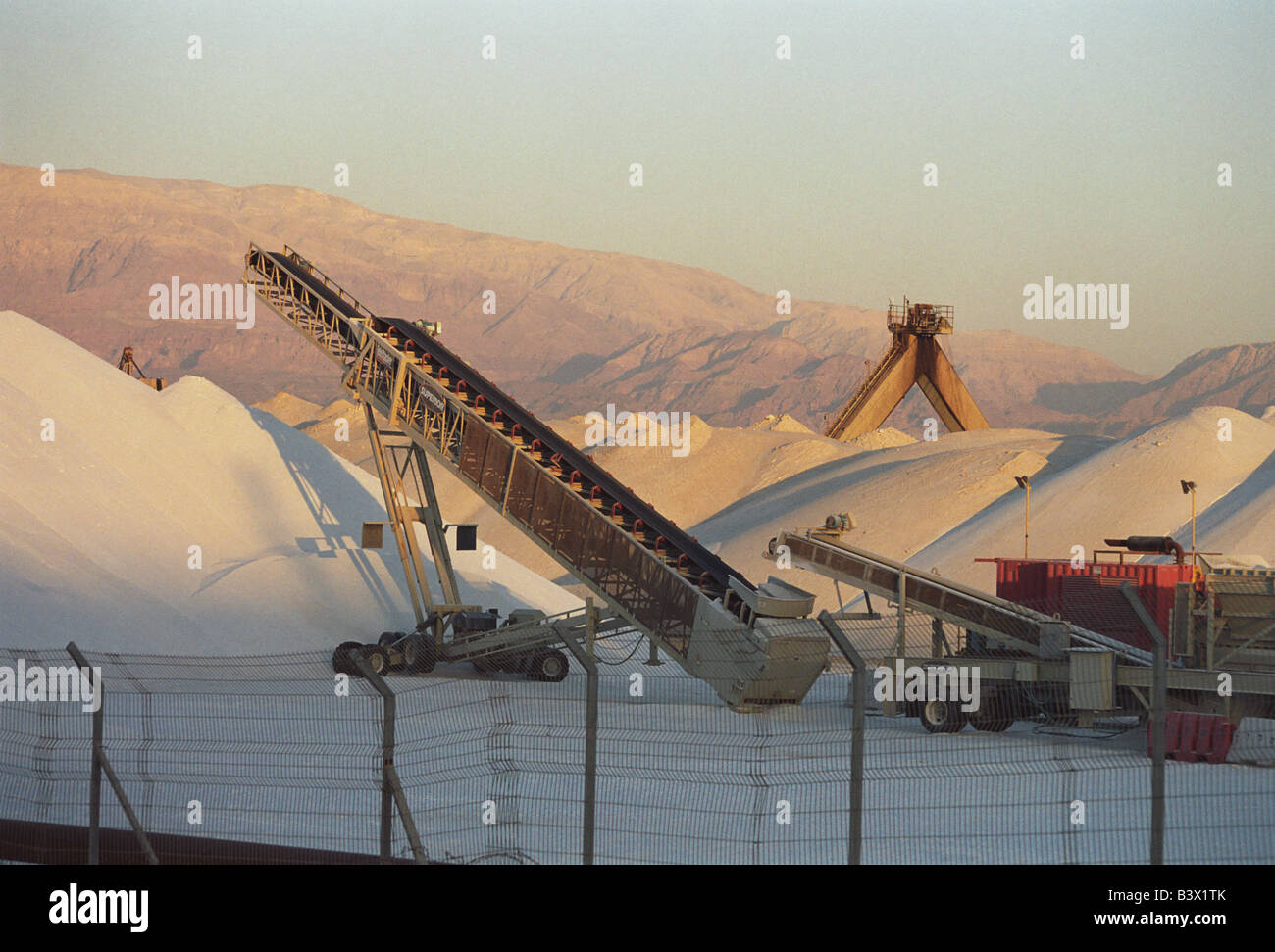 Pottasche und andere Mineralien aus dem Toten Meer, in der Dead Sea ...