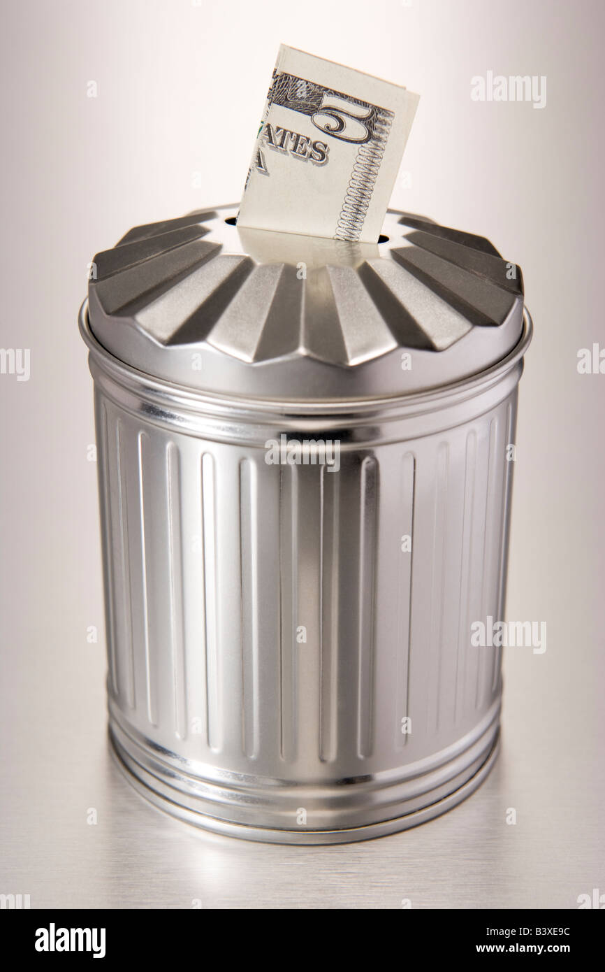 Geld Verschwenden Stockfotos und -bilder Kaufen - Alamy