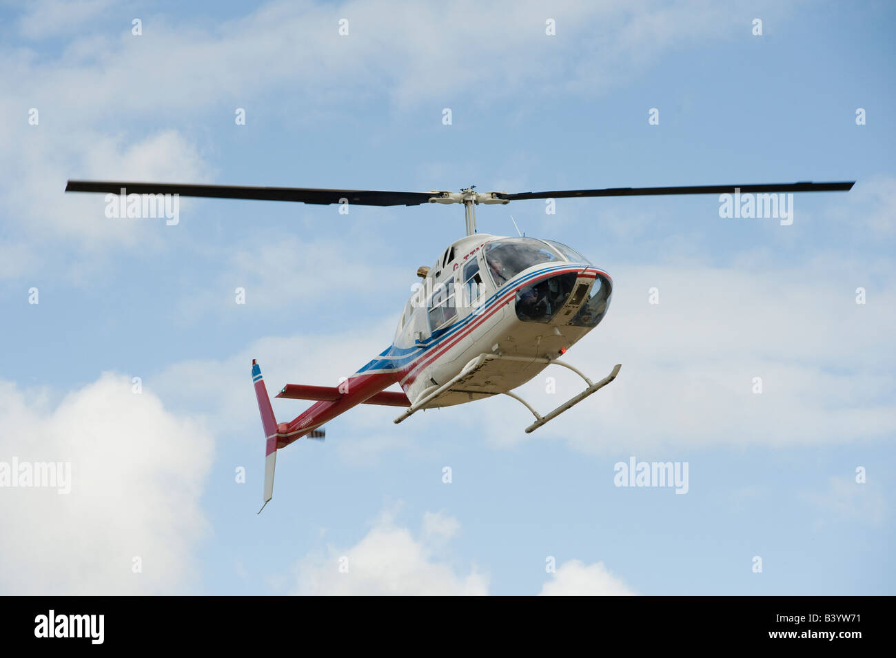 Bell helicopter -Fotos und -Bildmaterial in hoher Auflösung – Alamy