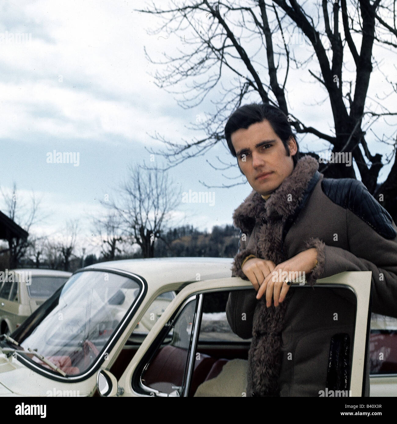 Dumont, Sky, * 20.5.1947, deutscher Schauspieler, halbe Länge, Szene ...