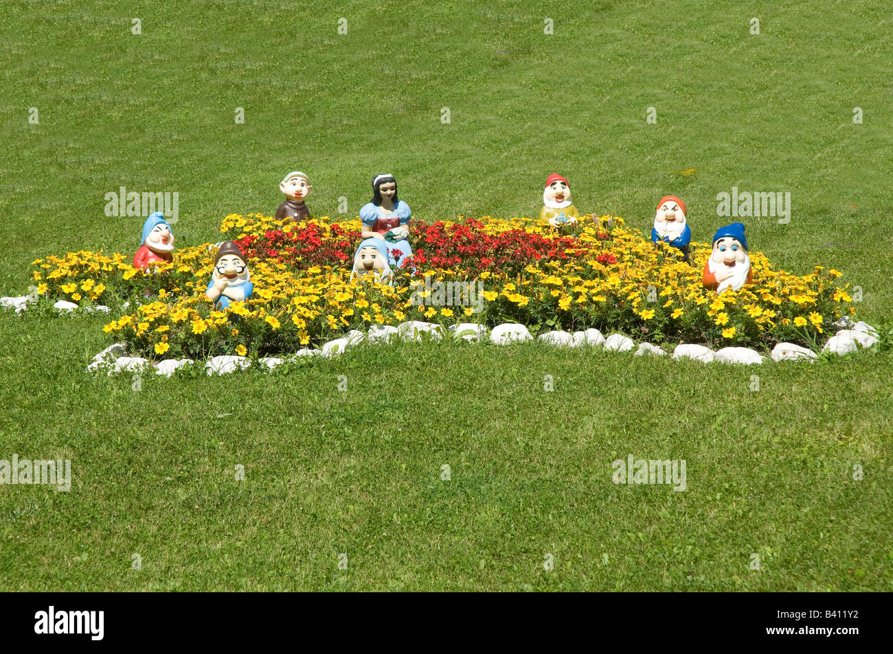 Statuen von zwergen -Fotos und -Bildmaterial in hoher Auflösung – Alamy