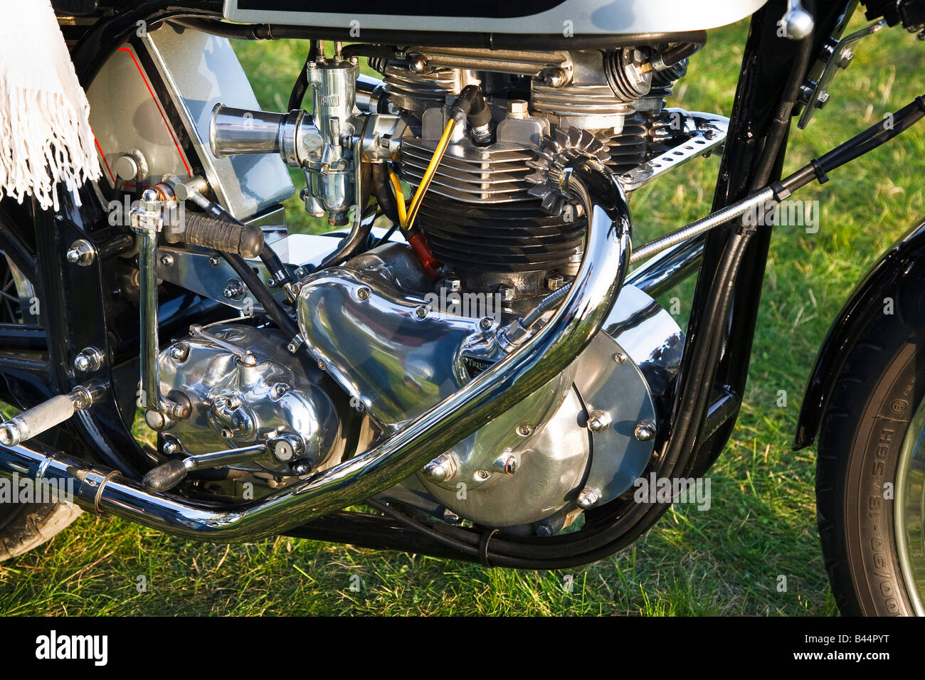 Triton motorrad -Fotos und -Bildmaterial in hoher Auflösung – Alamy