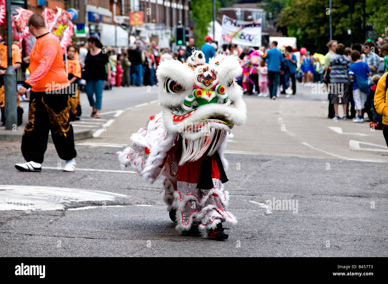 Karneval drache -Fotos und -Bildmaterial in hoher Auflösung – Alamy