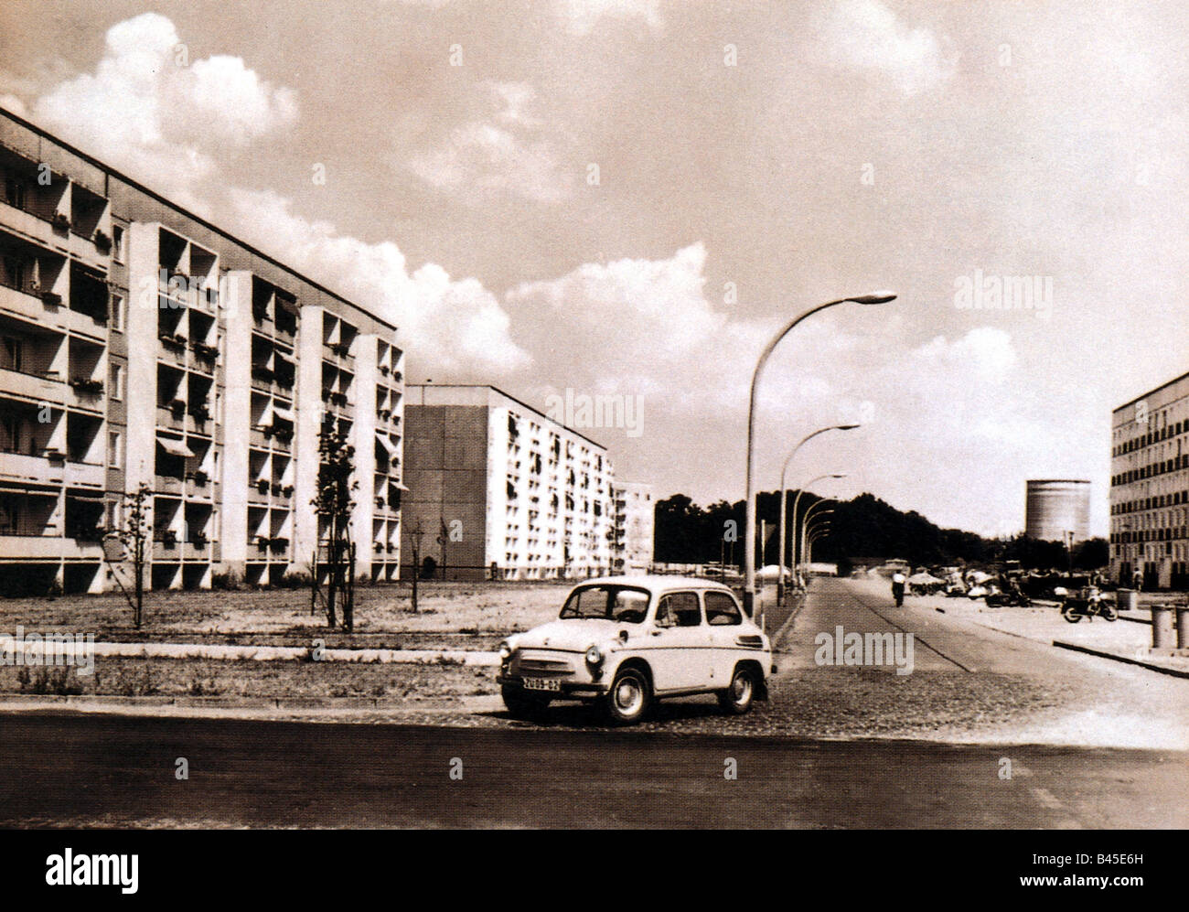 Otto grotewohl strasse -Fotos und -Bildmaterial in hoher Auflösung – Alamy