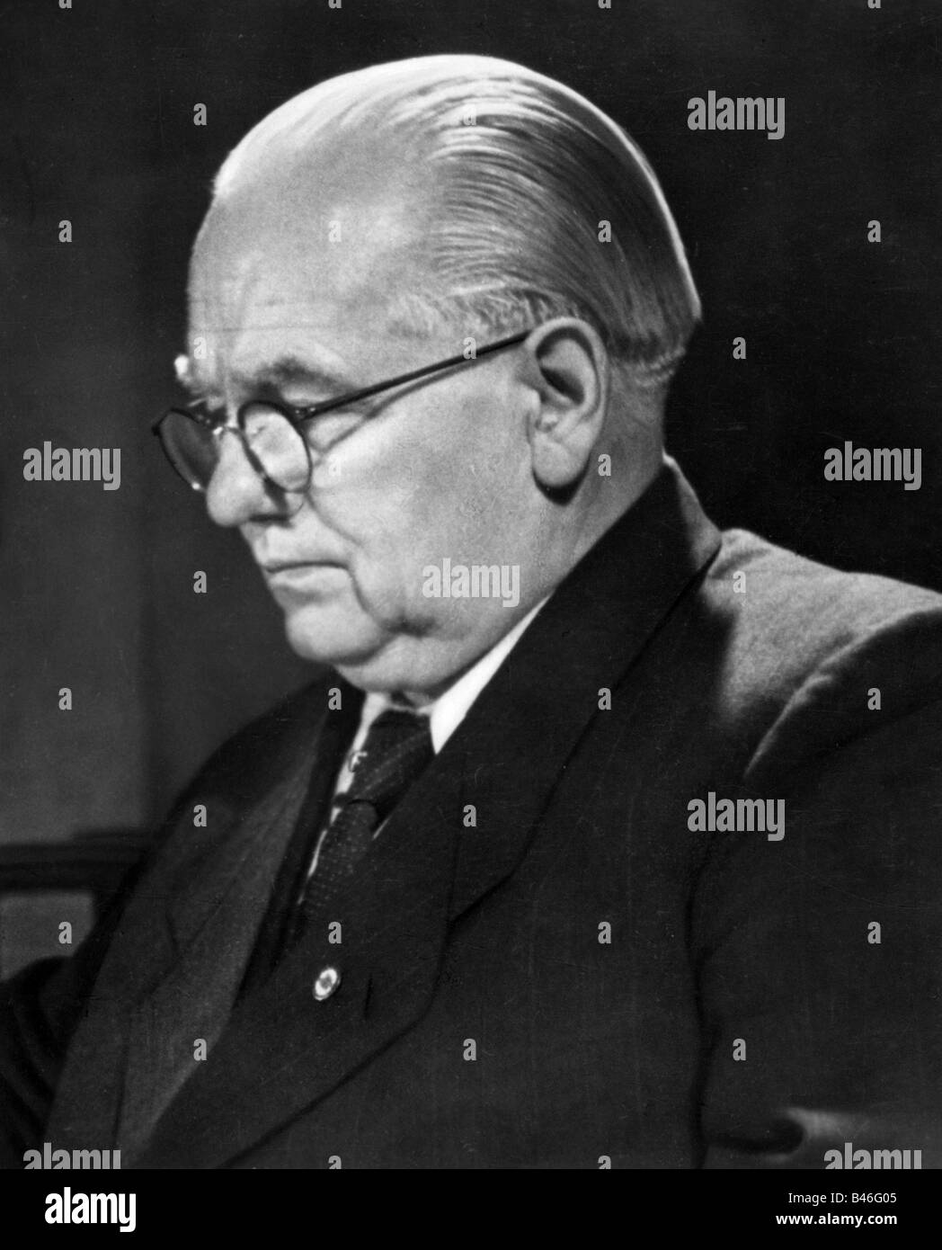 Wilhelm pieck ost -Fotos und -Bildmaterial in hoher Auflösung – Alamy