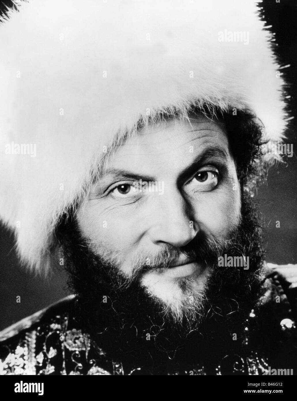 Ivan rebroff pelz -Fotos und -Bildmaterial in hoher Auflösung – Alamy