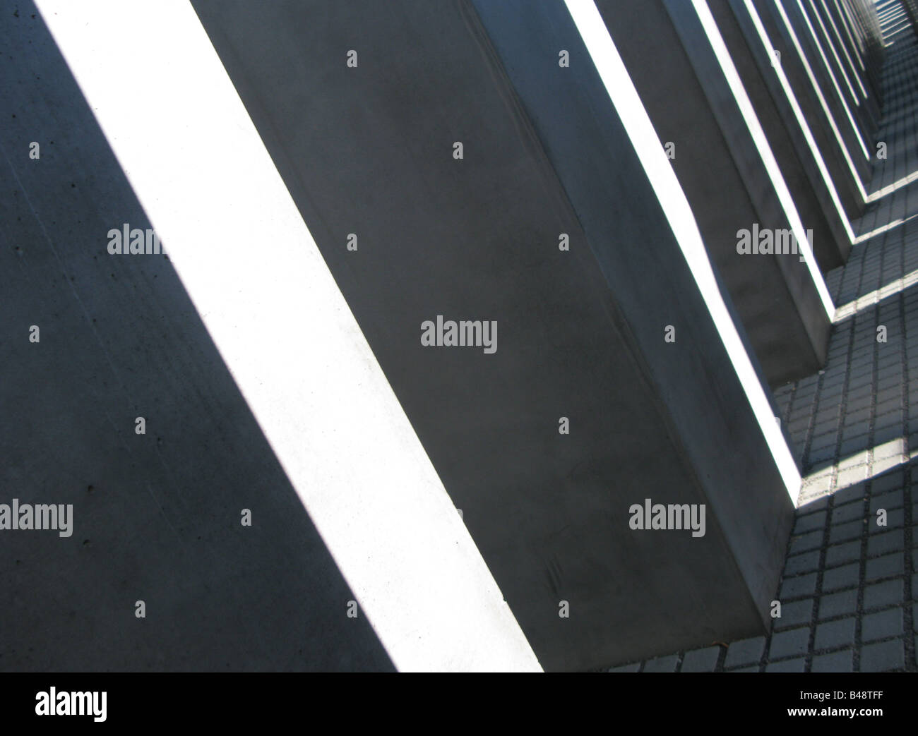 Holocaust Memorial Museum Berlin Stockfotos und -bilder Kaufen - Alamy