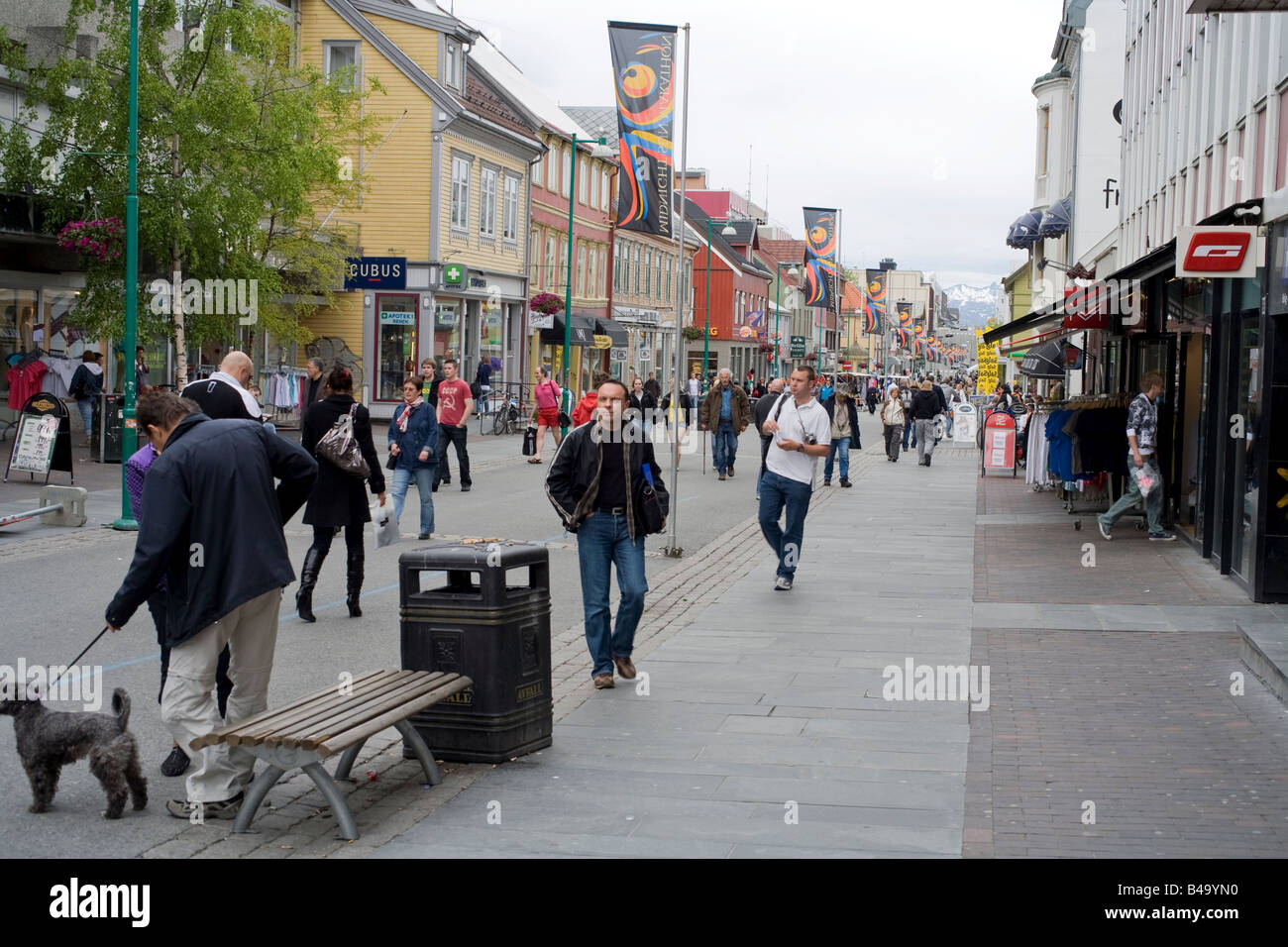 Storgata tromso -Fotos und -Bildmaterial in hoher Auflösung – Alamy