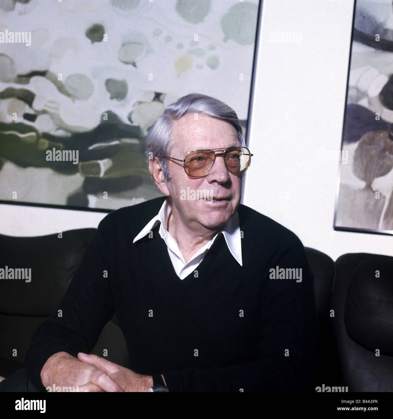 Deutscher schriftsteller autor -Fotos und -Bildmaterial in hoher ...