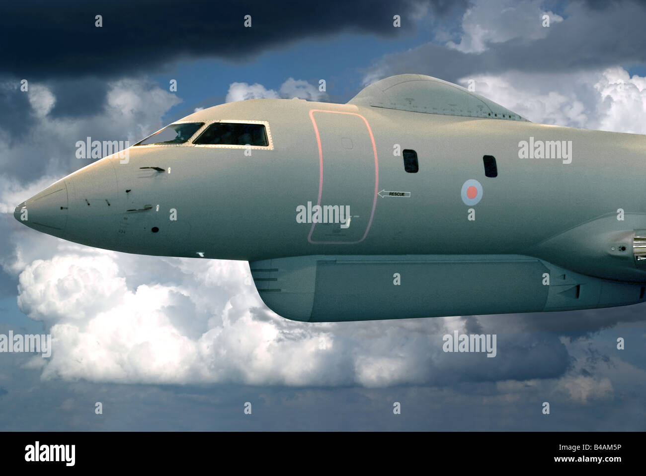 Bombardier sentinel r1 -Fotos und -Bildmaterial in hoher Auflösung – Alamy