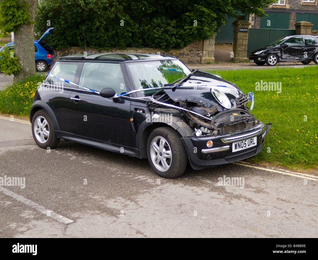 Bmw mini -Fotos und -Bildmaterial in hoher Auflösung – Alamy