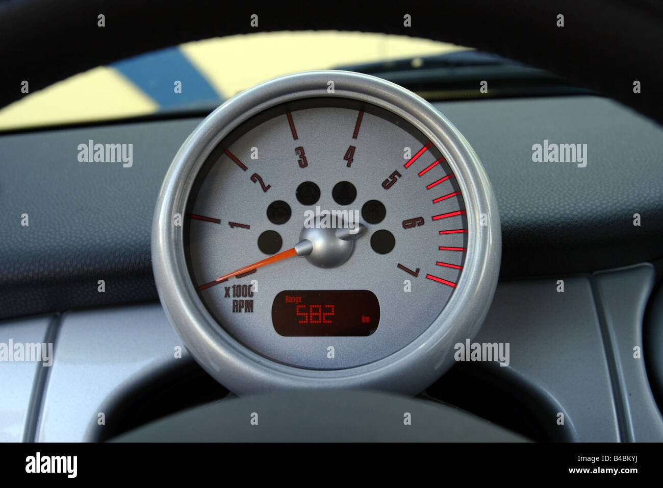 Mini one car 2001 -Fotos und -Bildmaterial in hoher Auflösung – Alamy