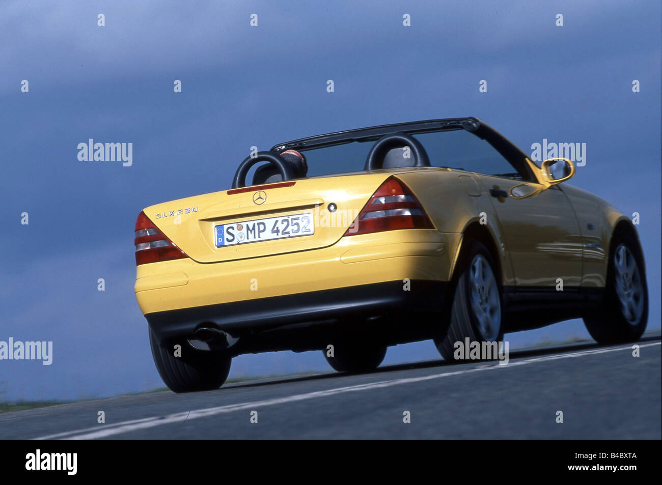 Mercedes slk 2000 -Fotos und -Bildmaterial in hoher Auflösung – Alamy