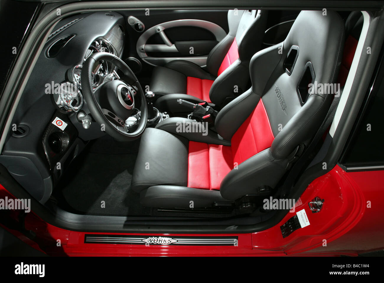 Auto, Mini Cooper S Works, Modell Jahr 2004-, Miniapprox.s, rot-weiß ...