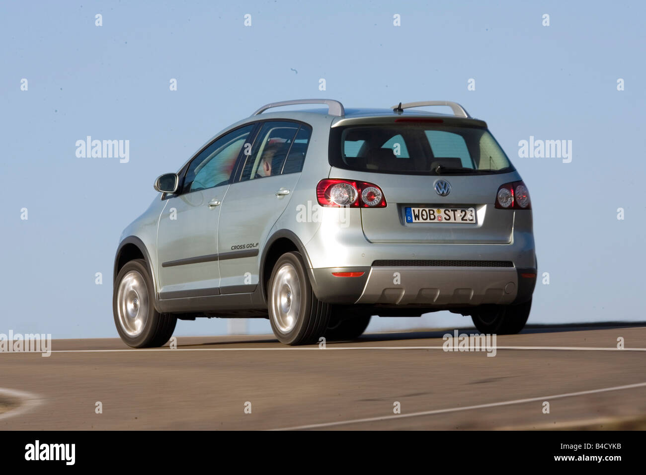 VW Volkswagen Cross Golf 1.4 TSI, Jahr 2007-Silber, fahren, diagonal ...