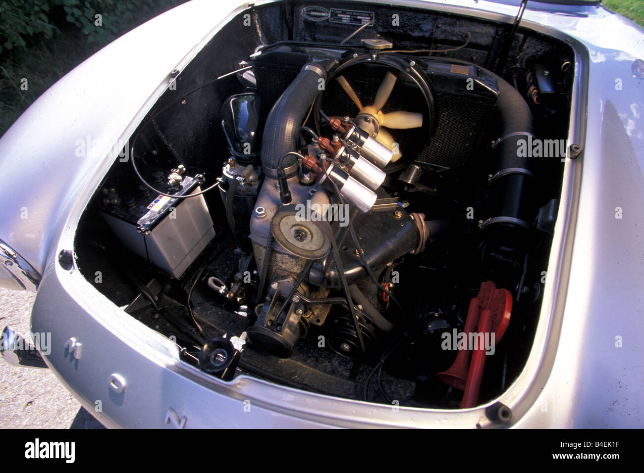 Auto, DKW Monza, Modelljahr 1958, Coupé, Coupe, Oldtimer, 1950er Jahre, fünfziger Jahre, Silber ...