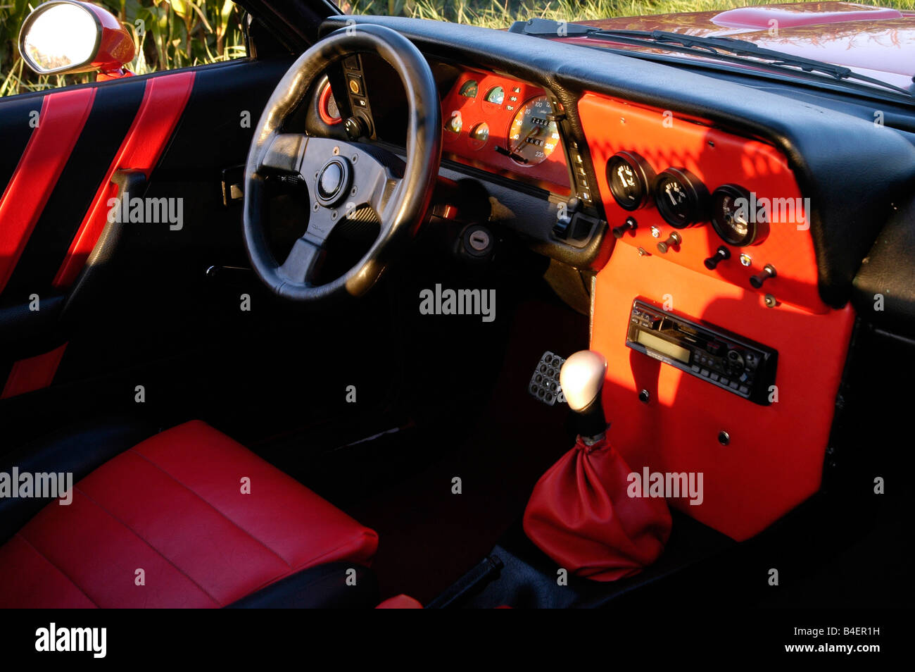Auto, Opel Manta B, Baujahr 1983, rot, Coupé, Coupe, Oldtimer, 1980er ...