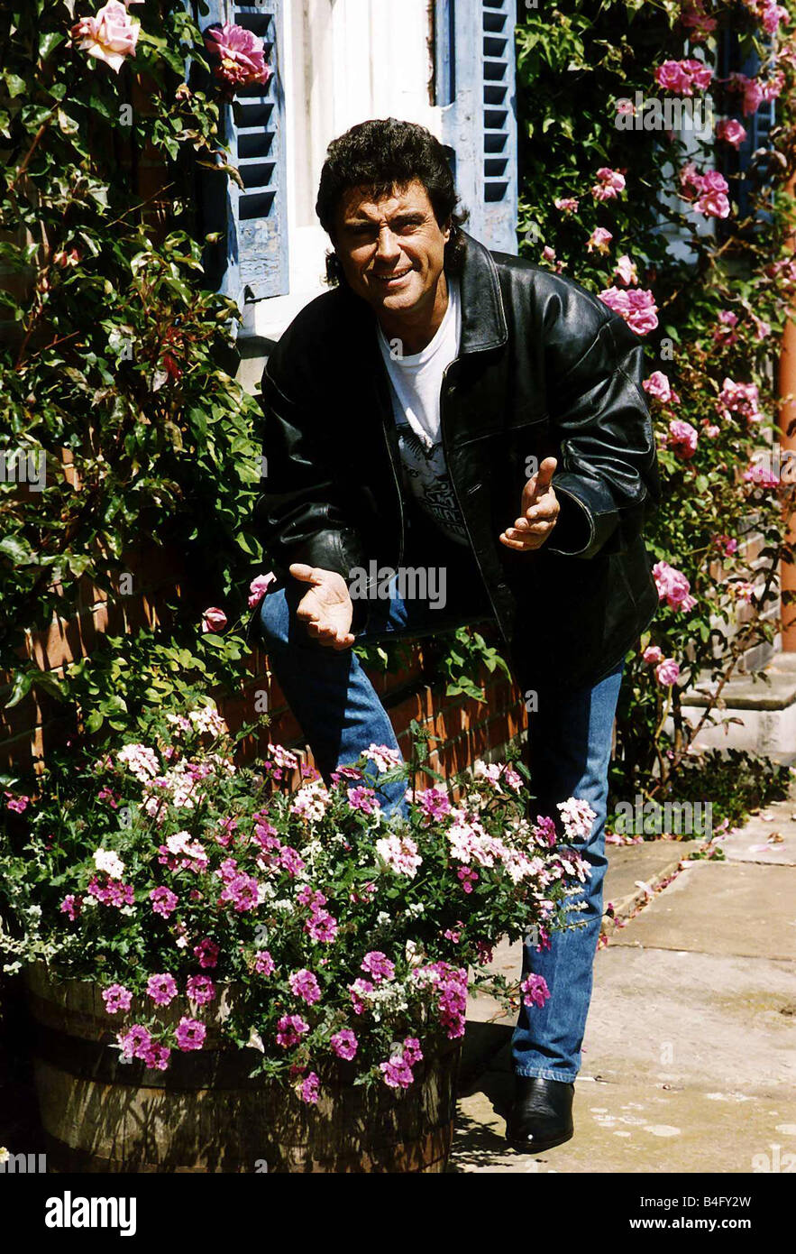 Actor ian mcshane -Fotos und -Bildmaterial in hoher Auflösung – Alamy