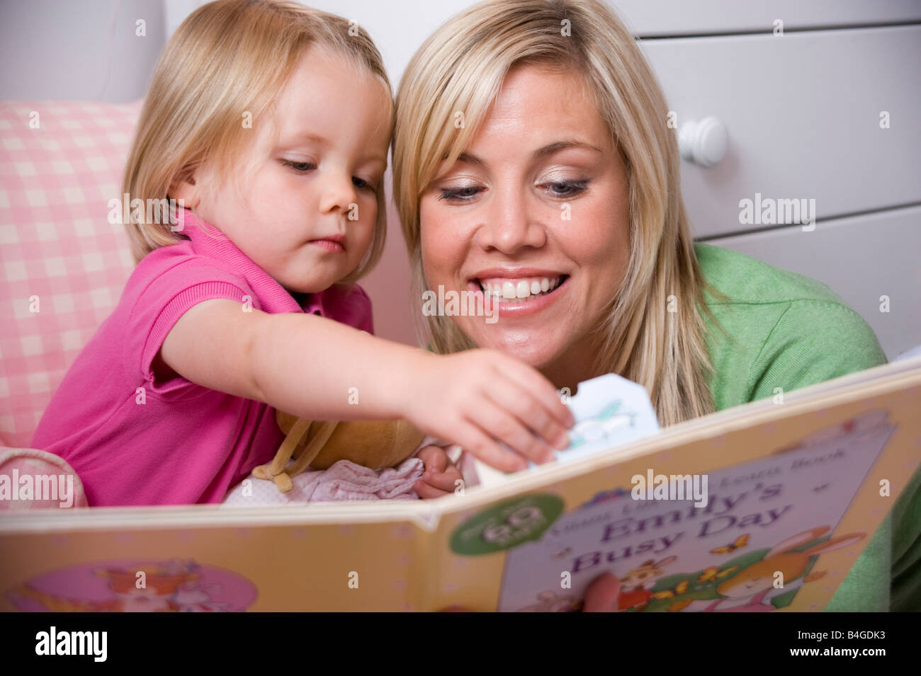 Pop up buch -Fotos und -Bildmaterial in hoher Auflösung – Alamy