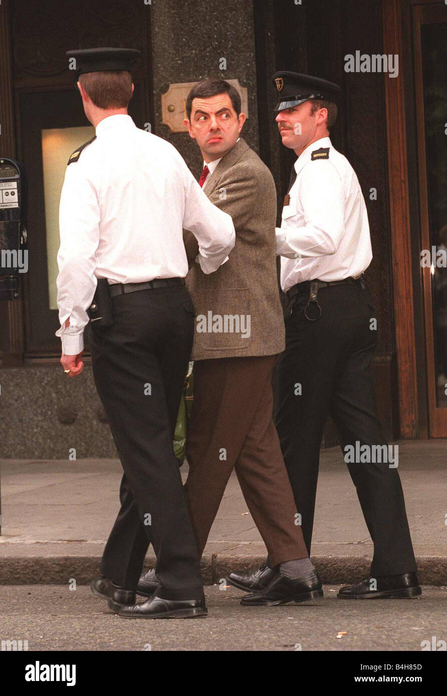 Rowan Atkinson Schauspieler als Mr. Bean Dreharbeiten bei Harrods, von ...