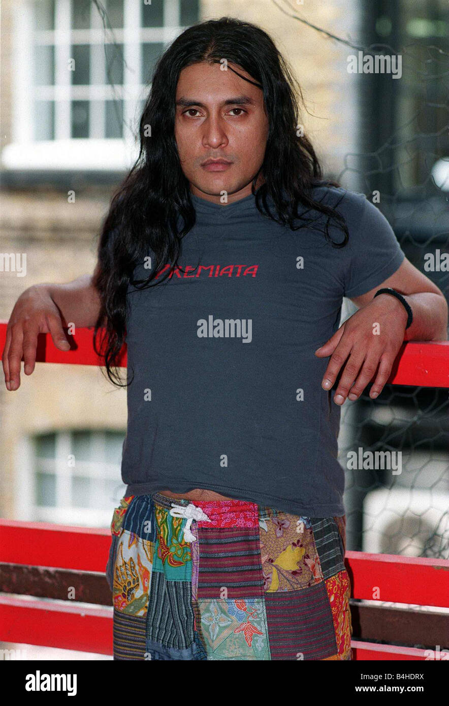 Ramon Tikaram Schauspieler aus diesem Leben in London 1997 ...