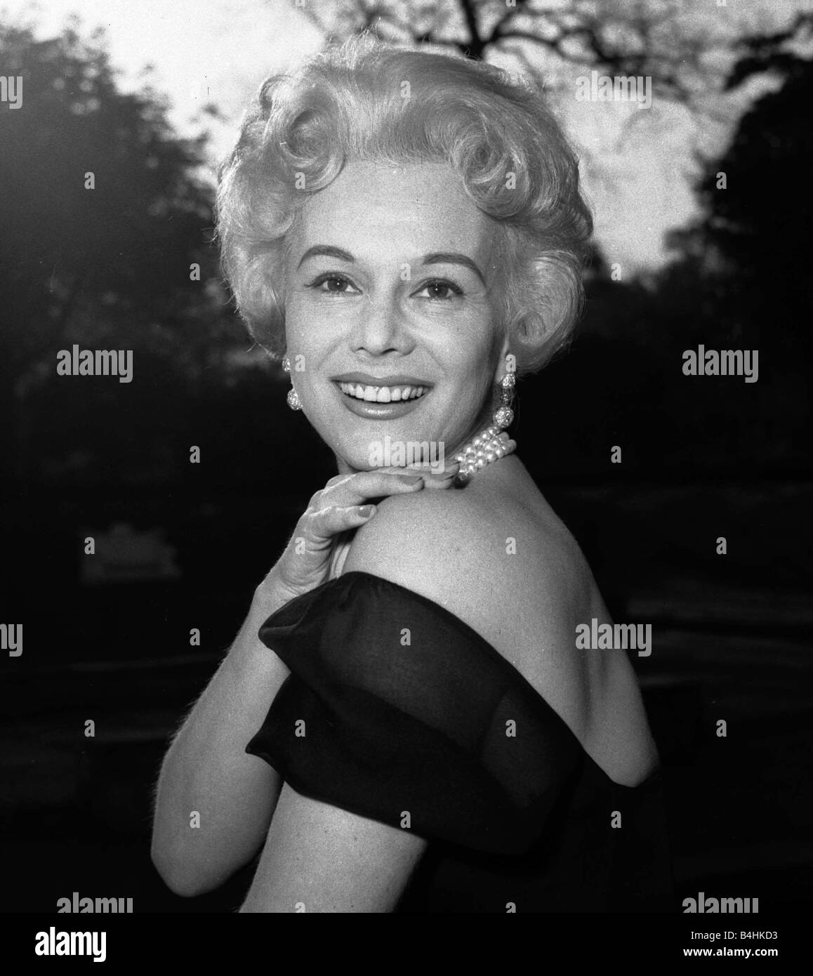 Eva Gabor Stockfotos & Eva Gabor Bilder - Alamy