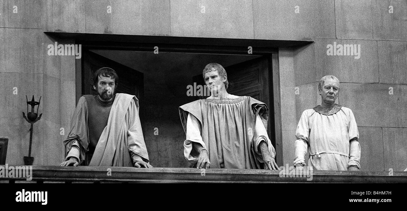 Sir john charlton Schwarzweiß-Stockfotos und -bilder - Alamy