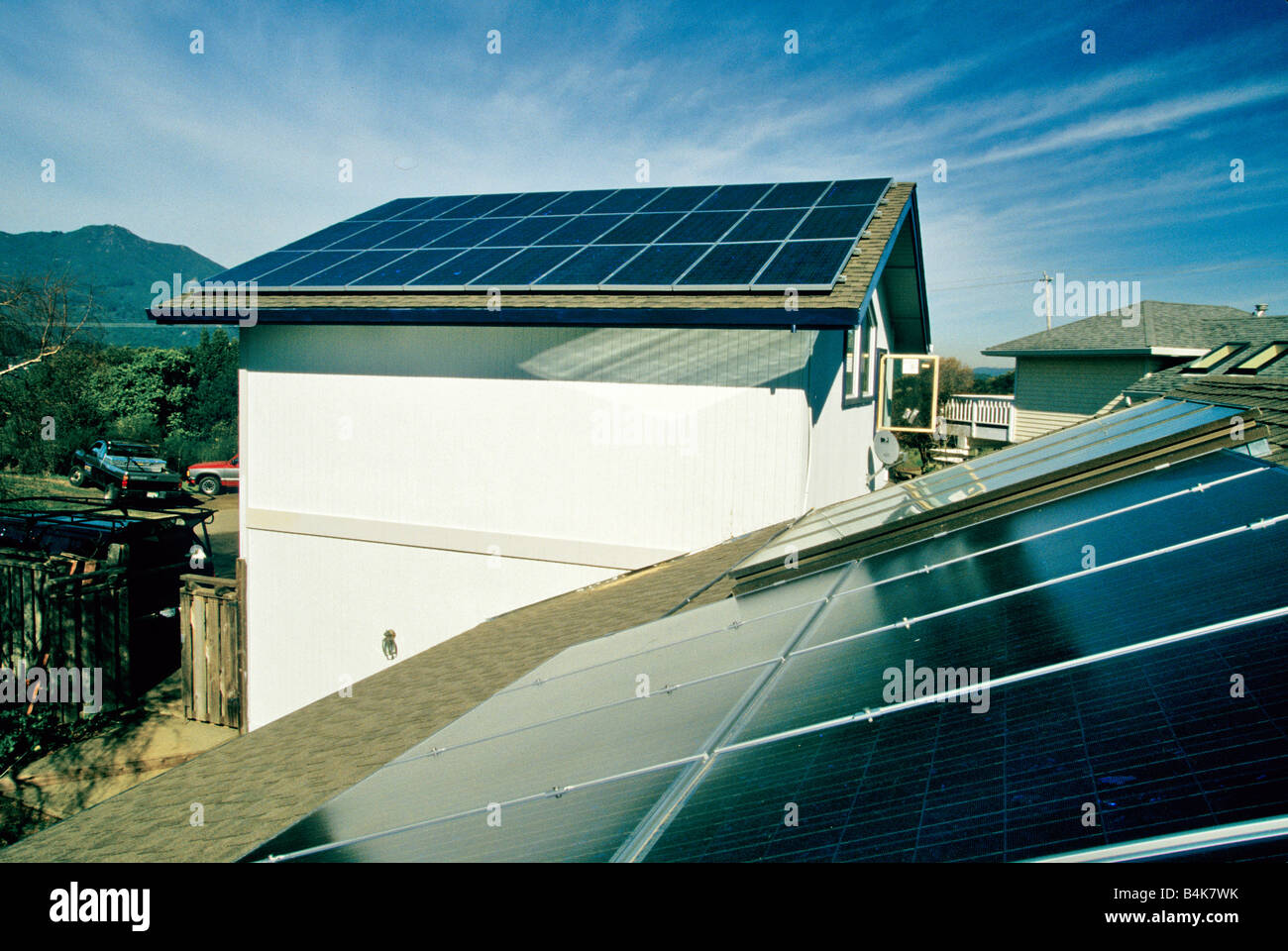 Photovoltaik kraftwerk auf dem dach Stockfotos und -bilder Kaufen - Alamy