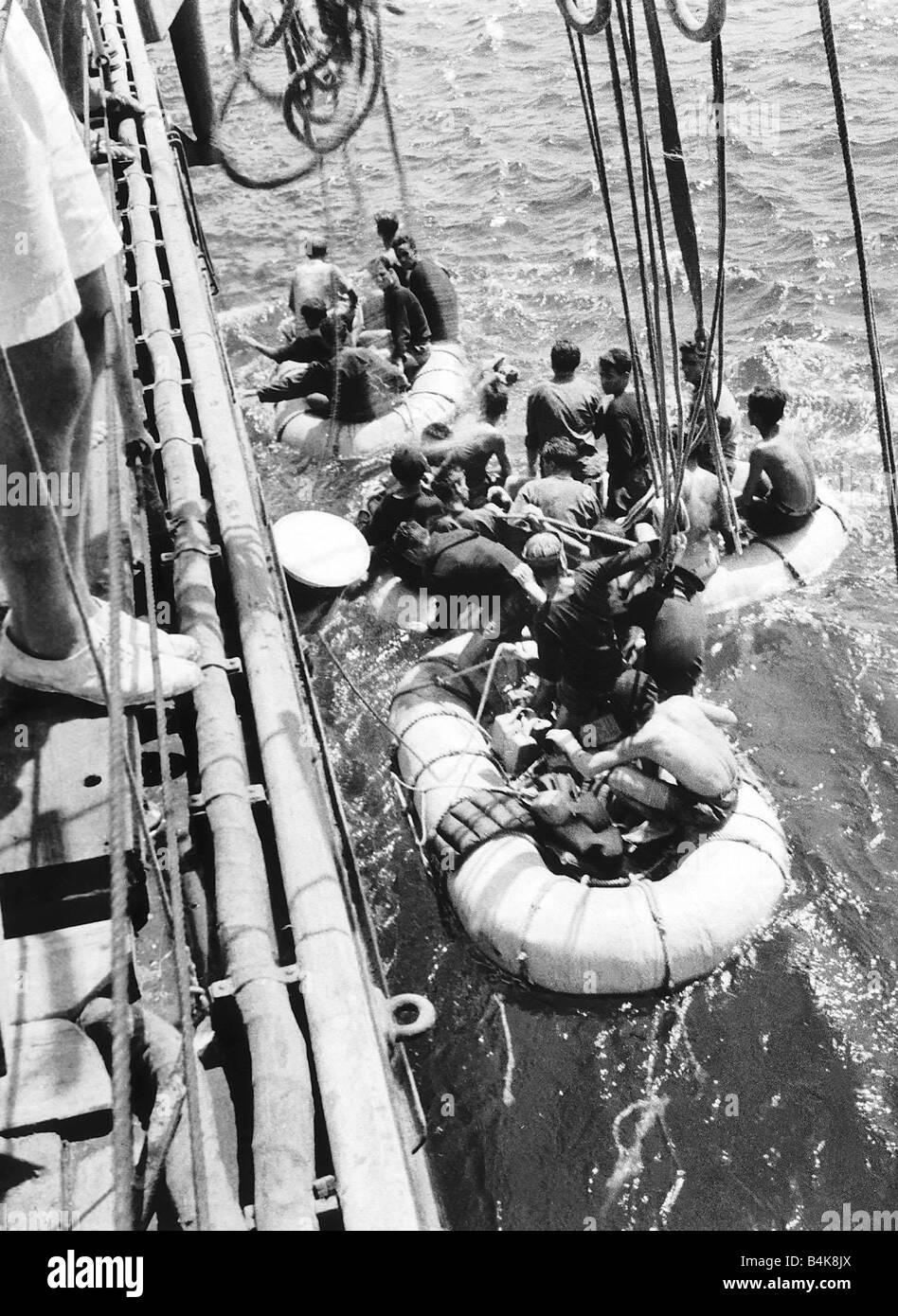 Versenkt 1941 -Fotos und -Bildmaterial in hoher Auflösung – Alamy
