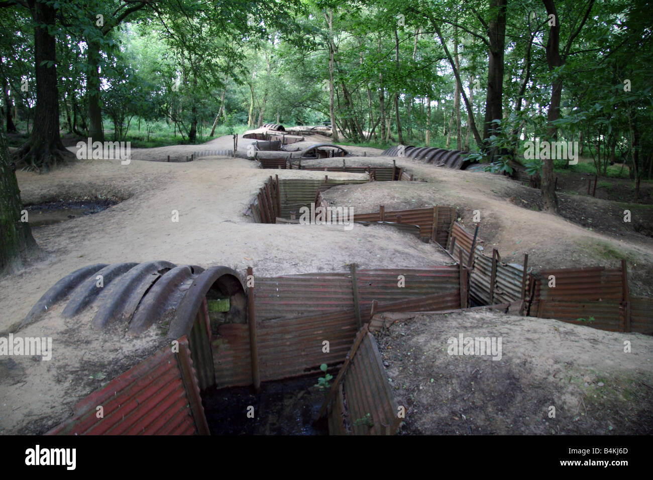 Erstes weltkrieg denkmal ypern -Fotos und -Bildmaterial in hoher ...