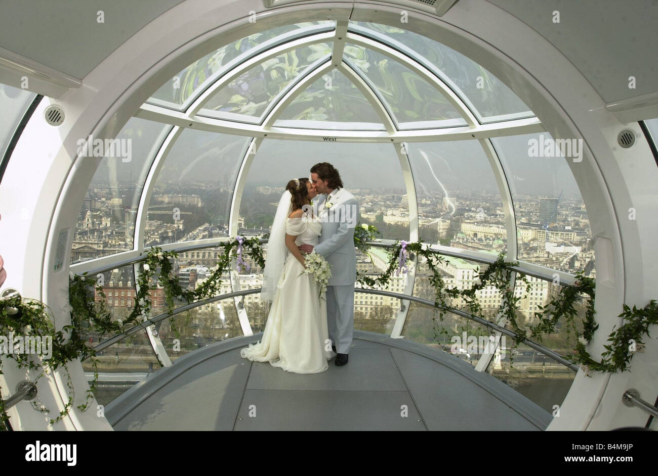 Simon Stapleton 31 und Dawn Bottomley 26, die als die erste jemals ...