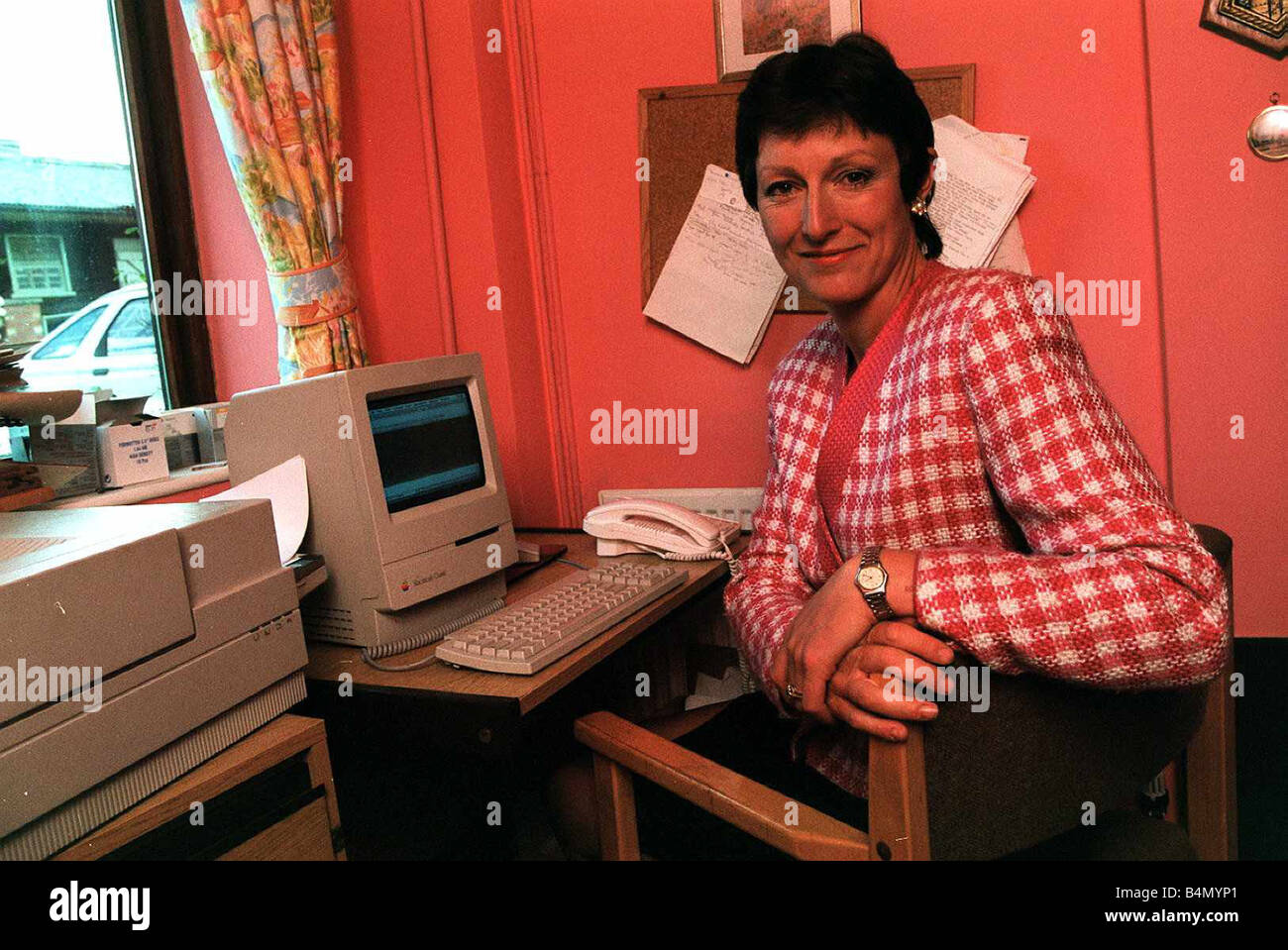 Sally Jones TV-Moderatorin und Real Tennisspieler Juni 1999, Prinz ...